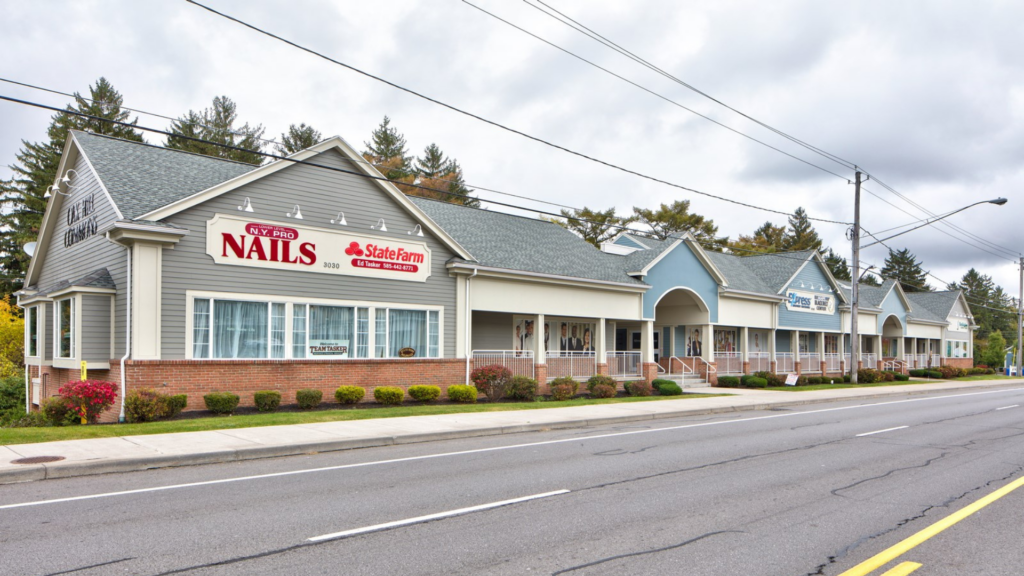 Oak Hill Commons - Buckingham Properties