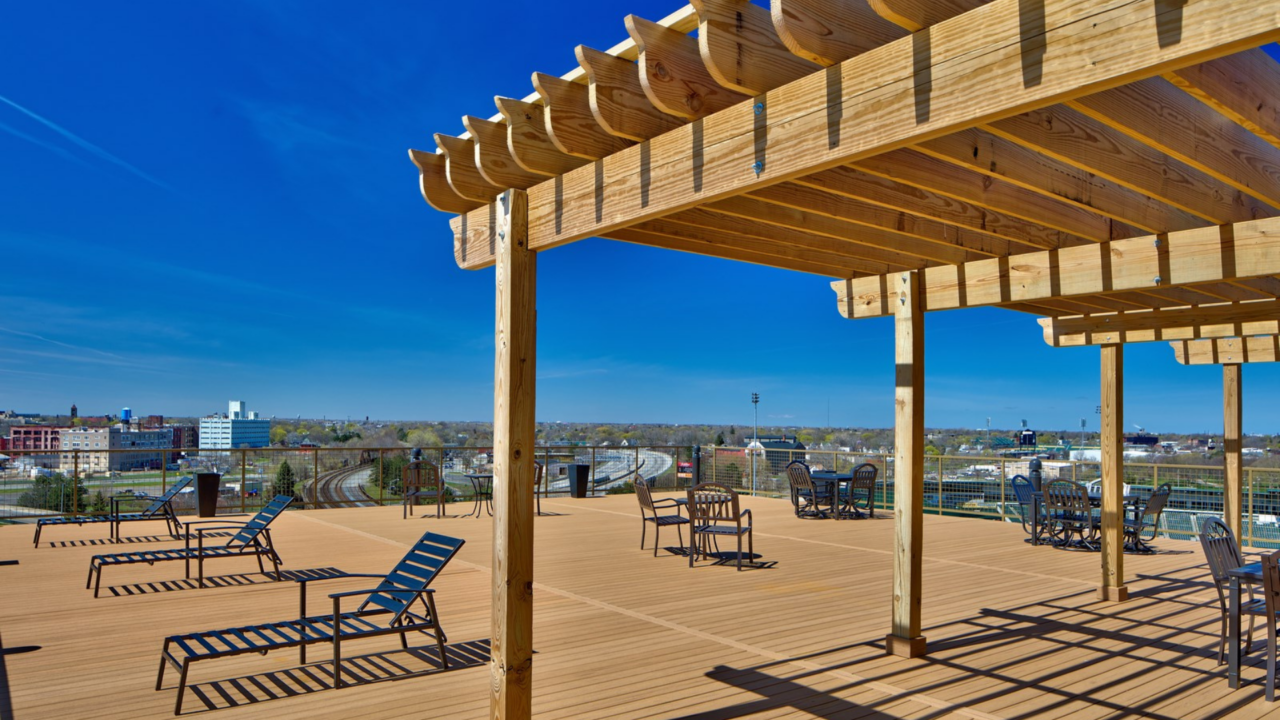 Buckingham Commons - Buckingham Properties